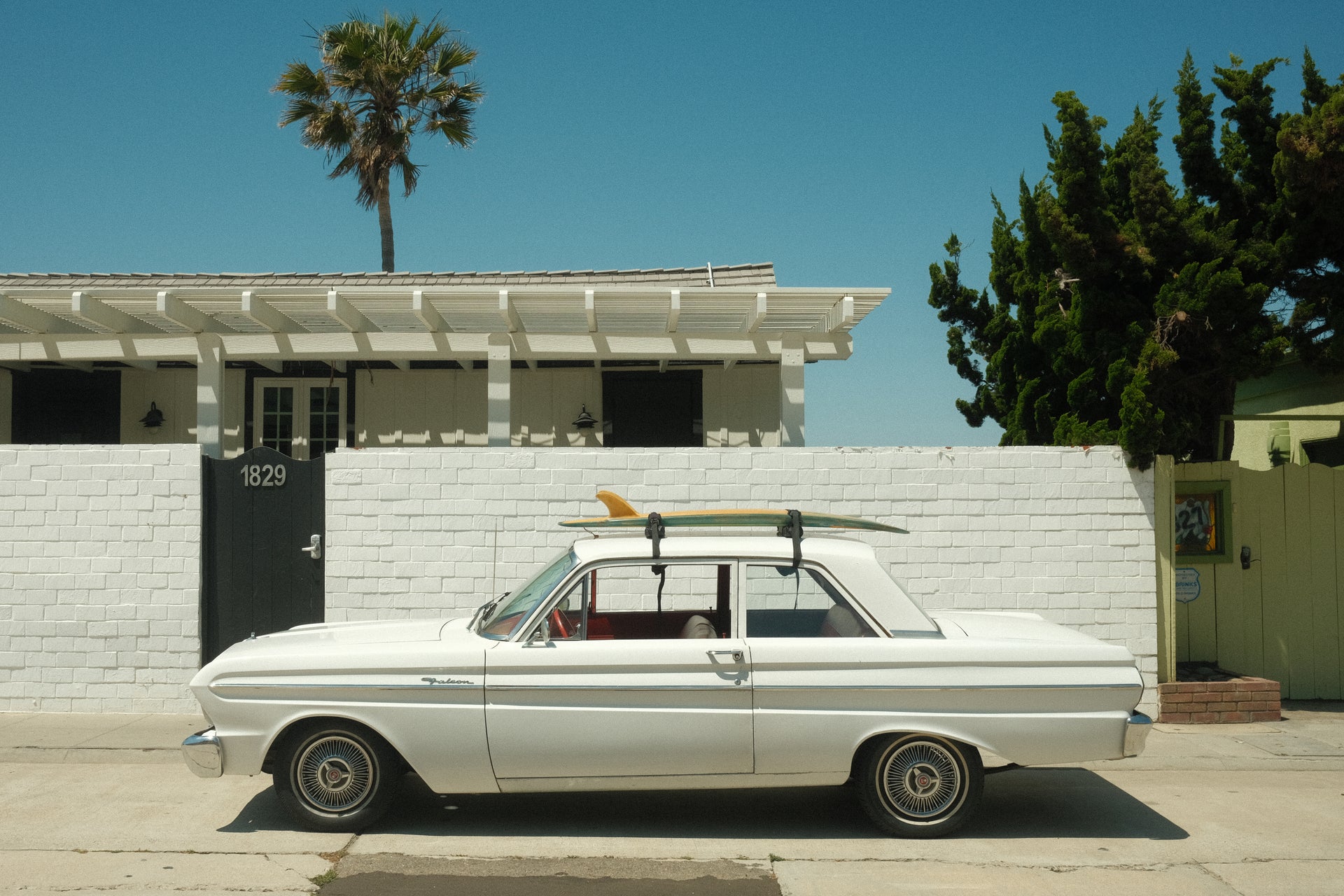 Falcon – Surf Locos